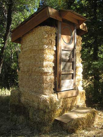 Make Your Own Composting Bin [12 Easy Ways] | Green Thumb Gardener